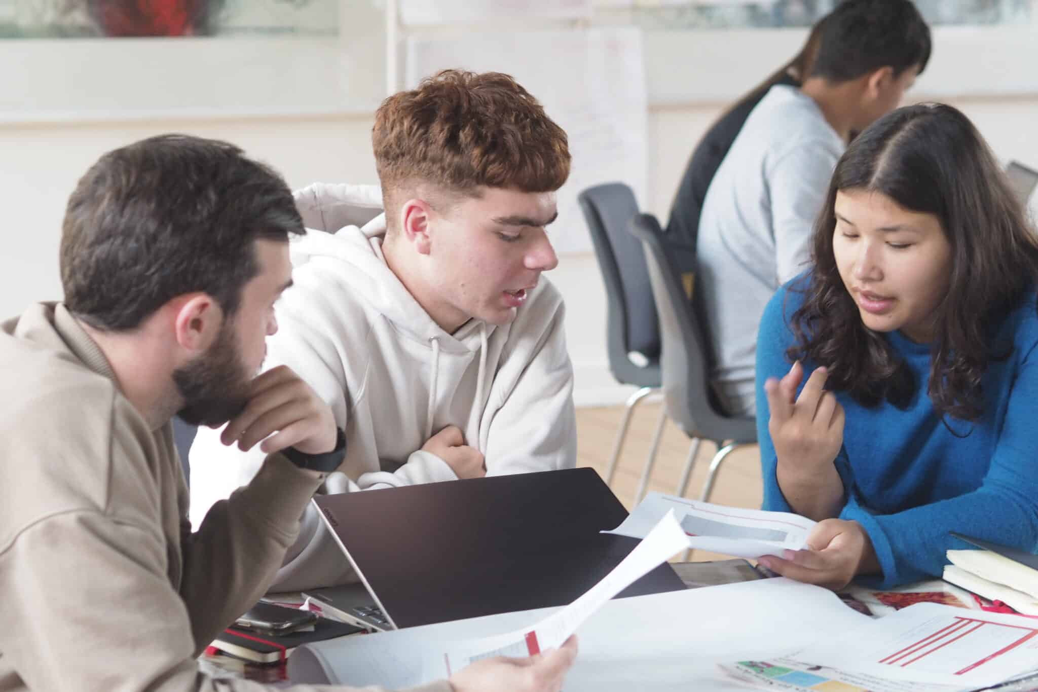 Boost your financial management - Dansk Ungdoms Fællesråd